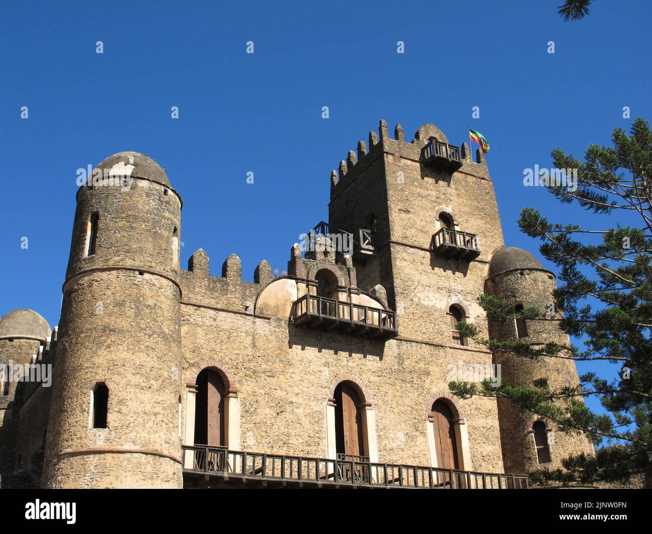 Gondor castle hi-res stock photography and images - Alamy
