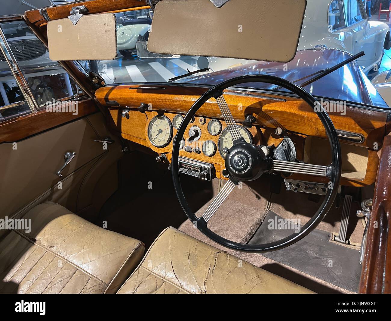 Athens, Greece - May 18, 2022. Old classic cars inside the Hellenic Motor Museum Stock Photo - Alamy