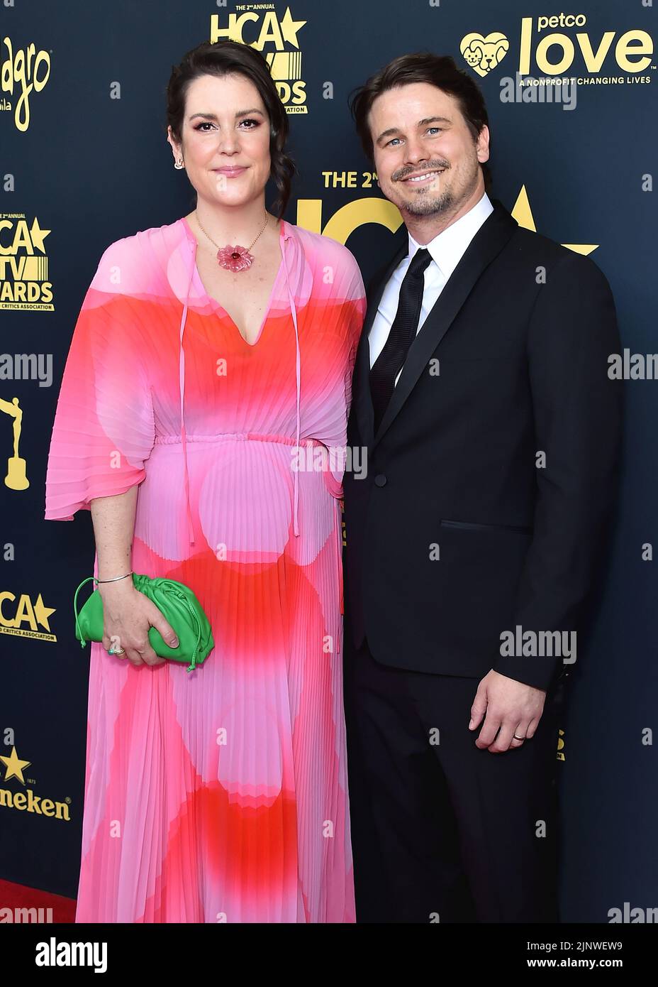 Melanie Lynskey and Jason Ritter walking on the red carpet at the The ...