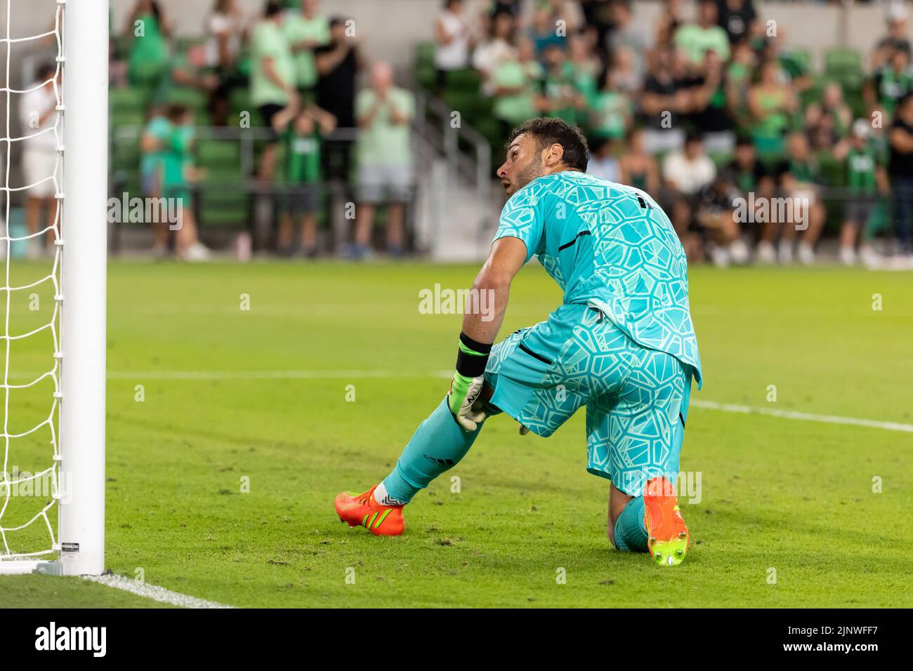 AUSTIN, TX - AUGUST 13: Sporting Kansas City goalkeeper John Pulskamp ...