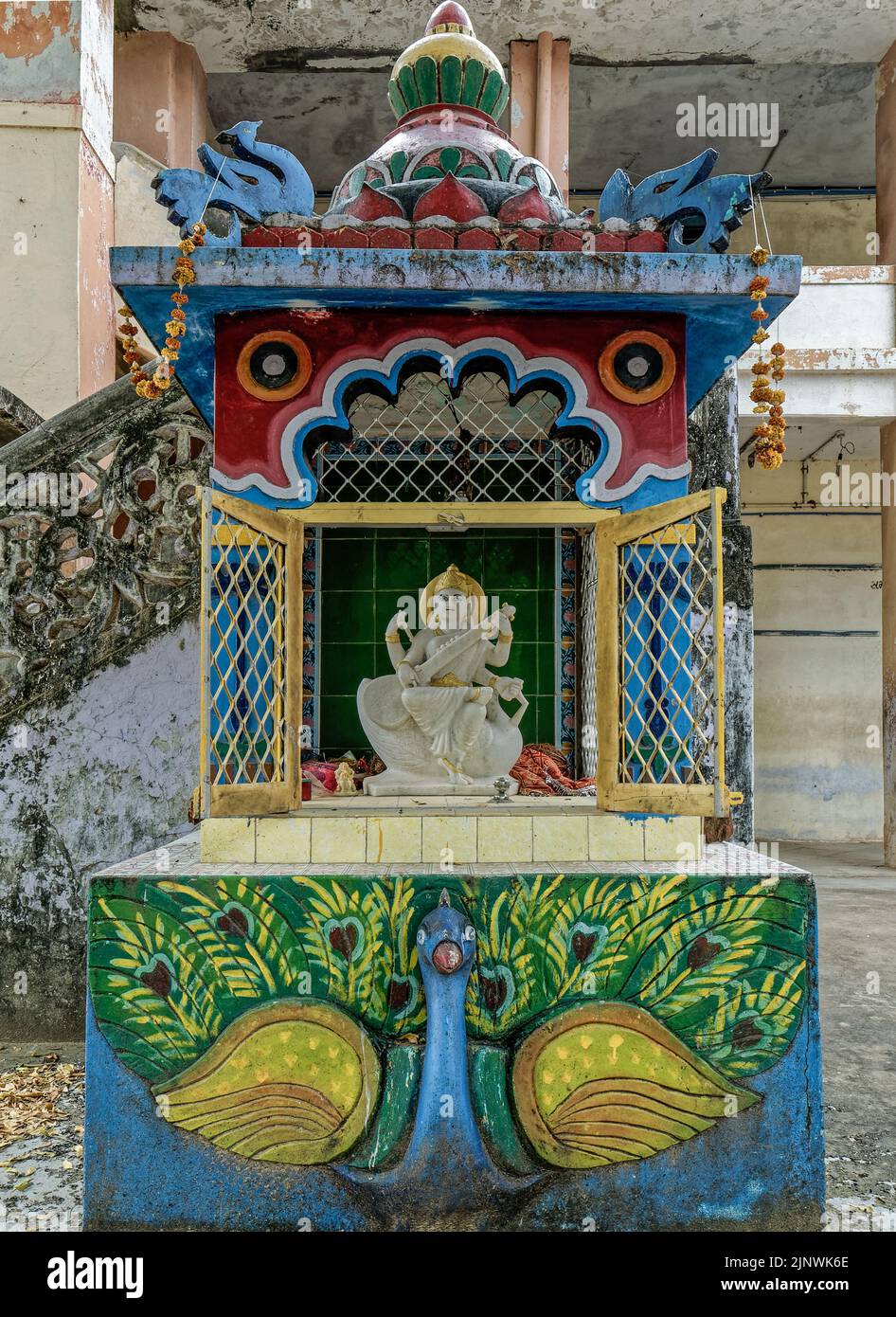 03 Nov 2019 Vintage Marble statue of Devi Saraswati Goddess of ...