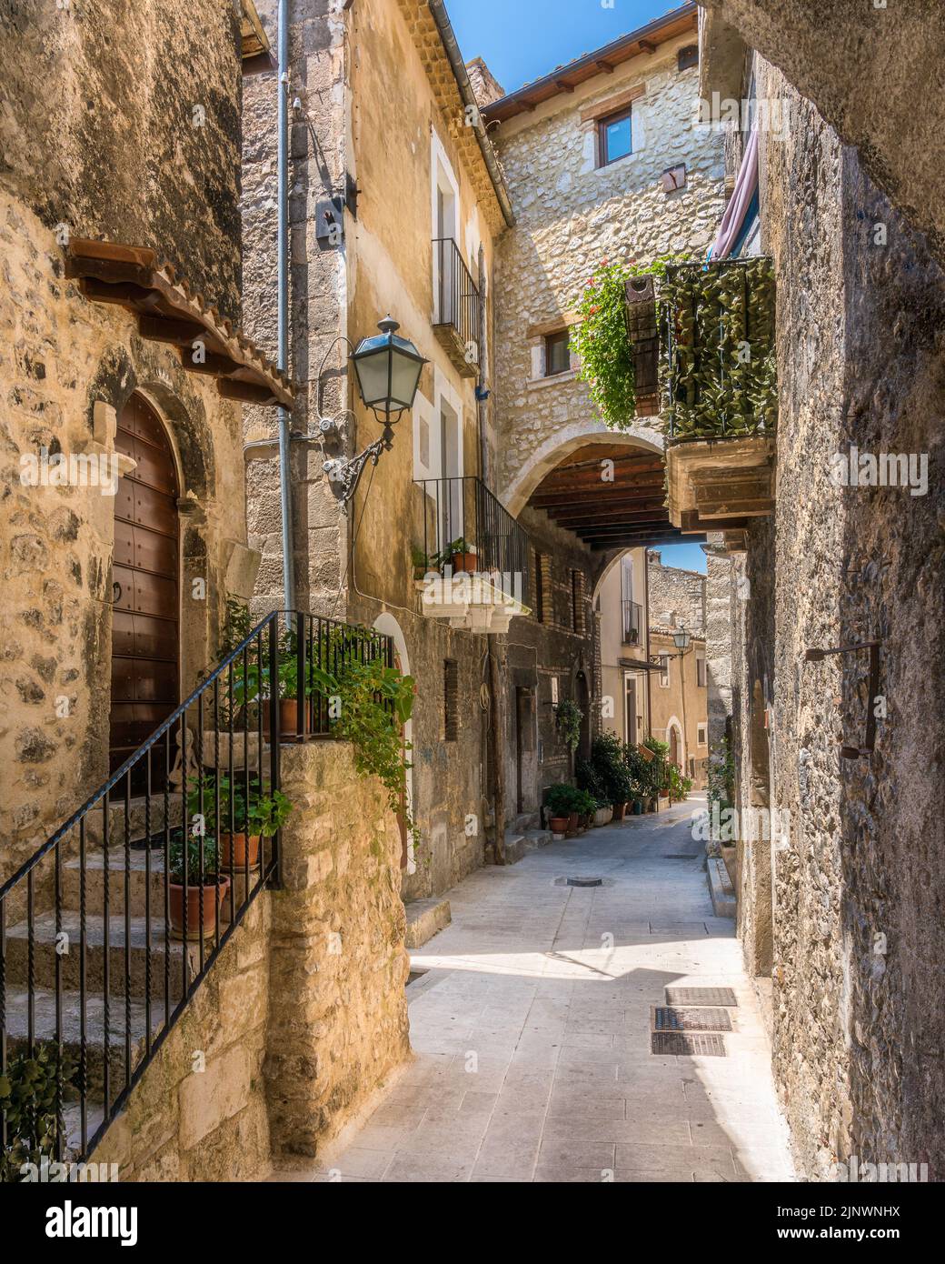 Pacentro, medieval village in L'Aquila province, Abruzzo, central Italy ...