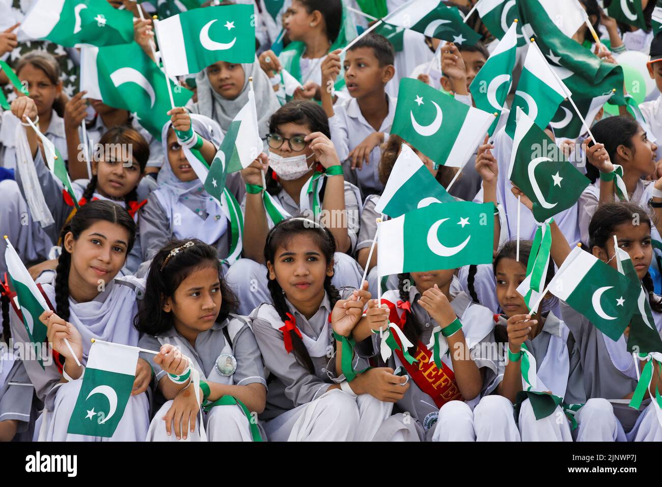 Pakistans national flags hi-res stock photography and images - Alamy