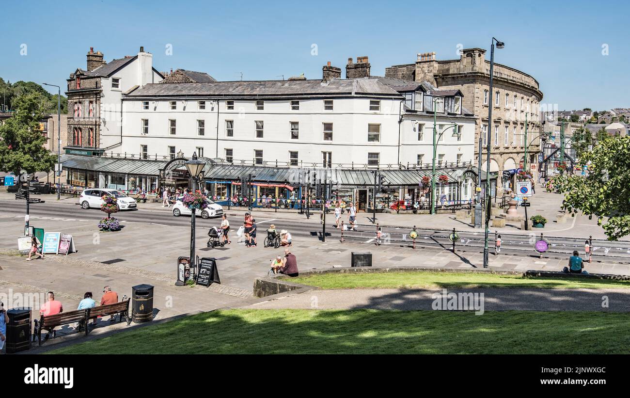 Period buildings in buxton hi-res stock photography and images - Alamy