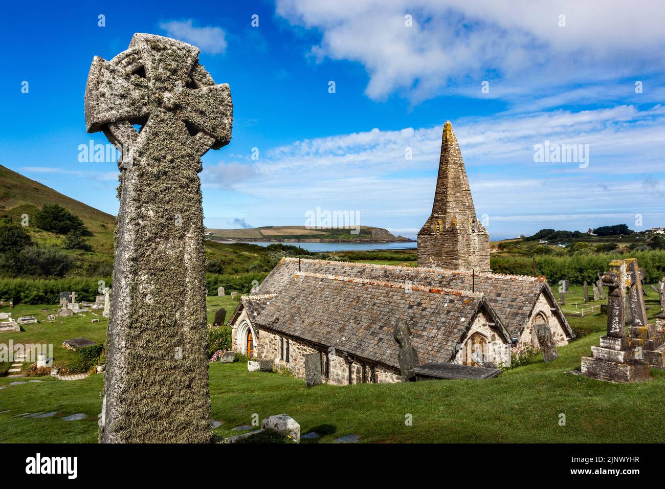 Celtic stones cornwall hi-res stock photography and images - Alamy
