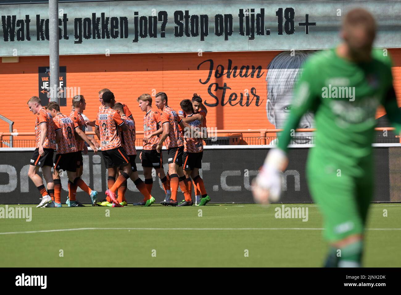 VOLENDAM - Players of FC Volendam celebrate the 1-0 of Daryl van ...