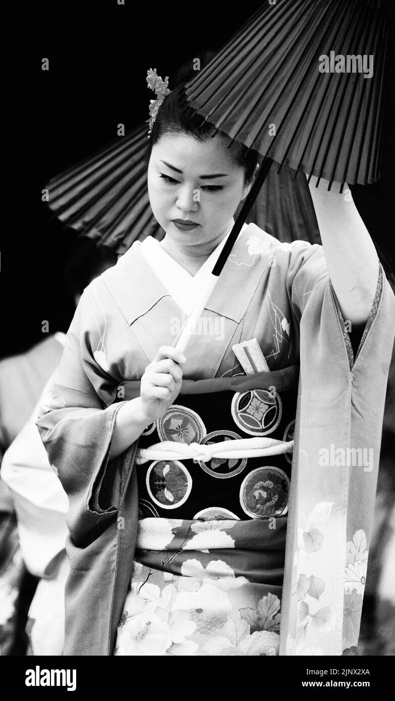 LONDON - OCT 5 : Participants, Hiroko Tanaka Nihon Buyo Team-Japanese dance, influenced by ...