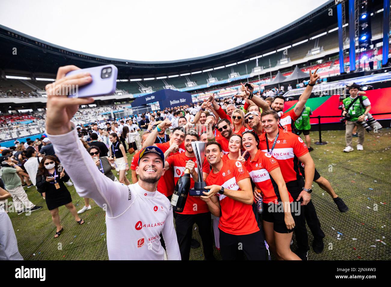 DENNIS Jake (gbr), Avalanche Andretti Formula E, BMW iFE.21, portrait ...