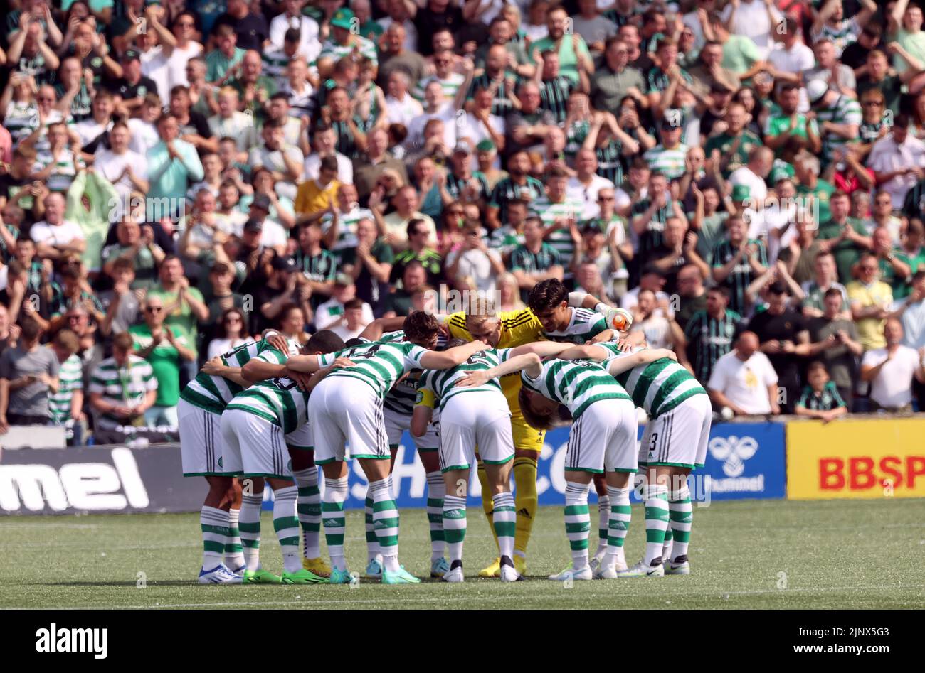 The celtic team huddle hi-res stock photography and images - Alamy