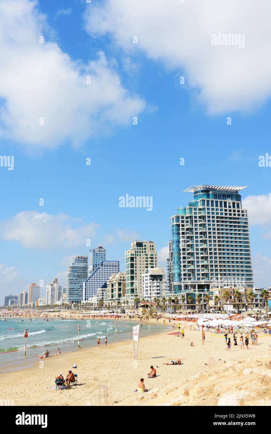 The picturesque beaches along the Mediterranean coast in Tel-Aviv ...