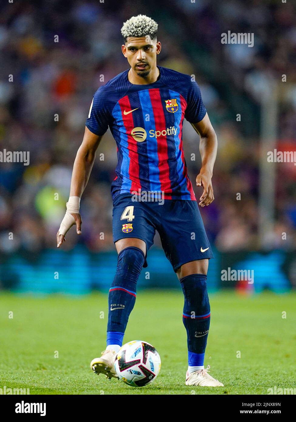Ronald Araujo of FC Barcelona during the La Liga match between FC ...
