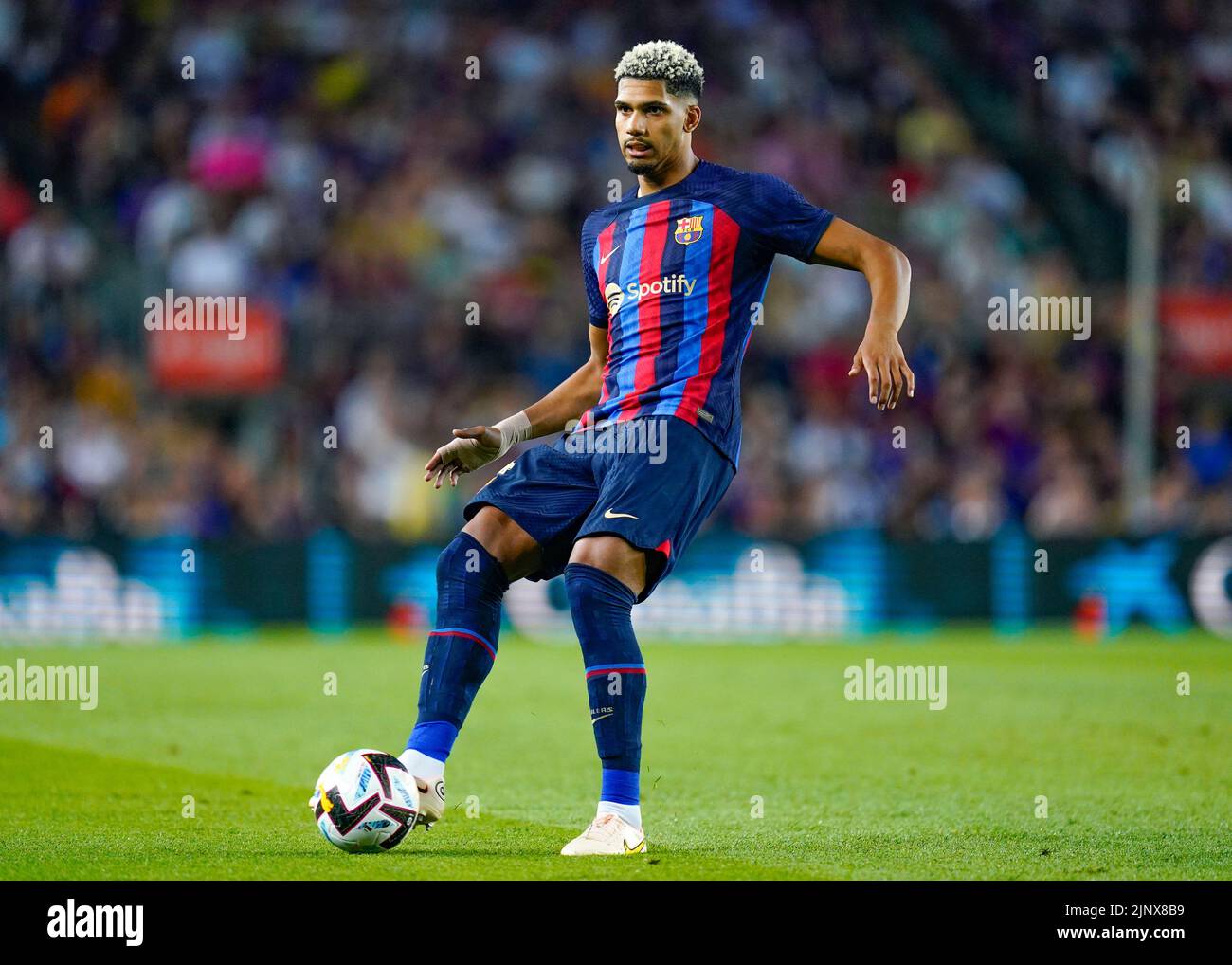 Ronald Araujo of FC Barcelona during the La Liga match between FC ...