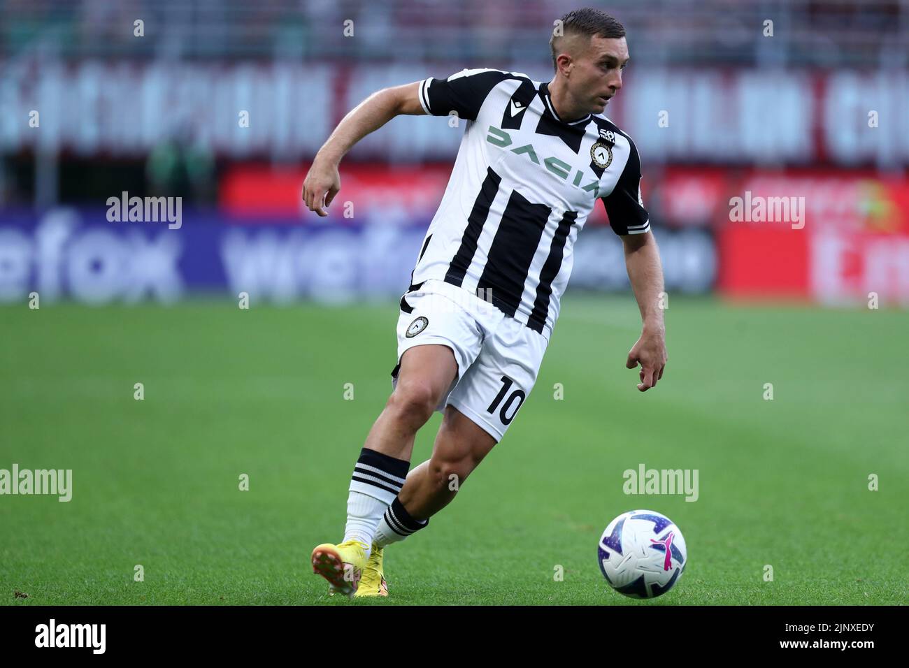 Deulofeu ac milan 2022 hi-res stock photography and images - Alamy