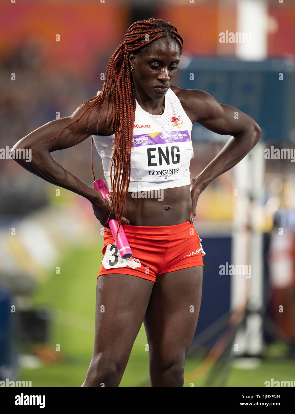 Victoria Ohuruogu of England competing in the women’s 4x400m final at ...