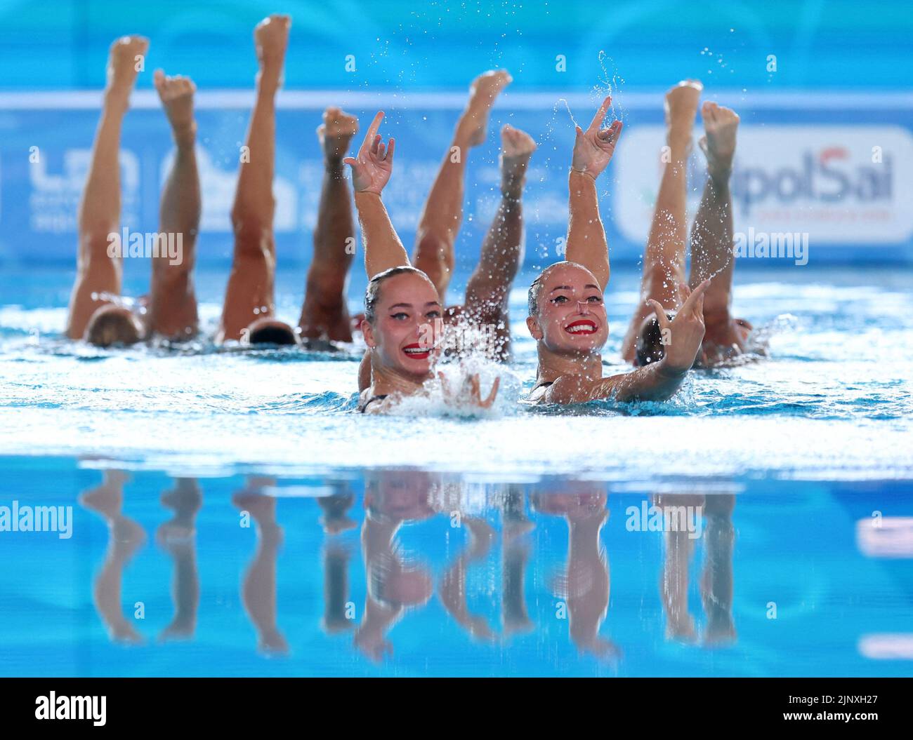 Artistic swimming 2022 hi-res stock photography and images - Alamy