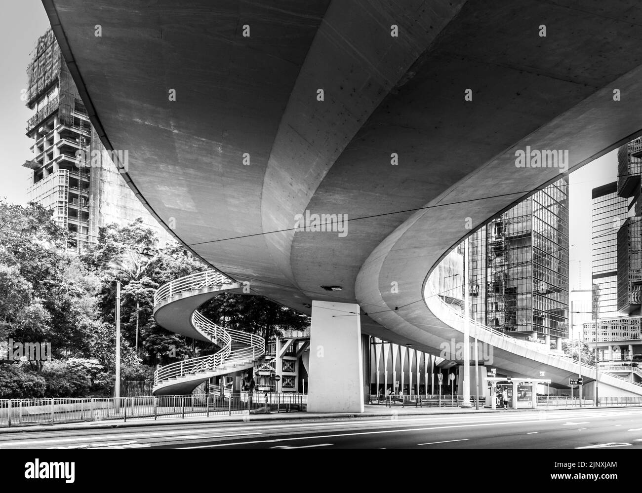 A curved road bridge seen from underneath Stock Photo - Alamy