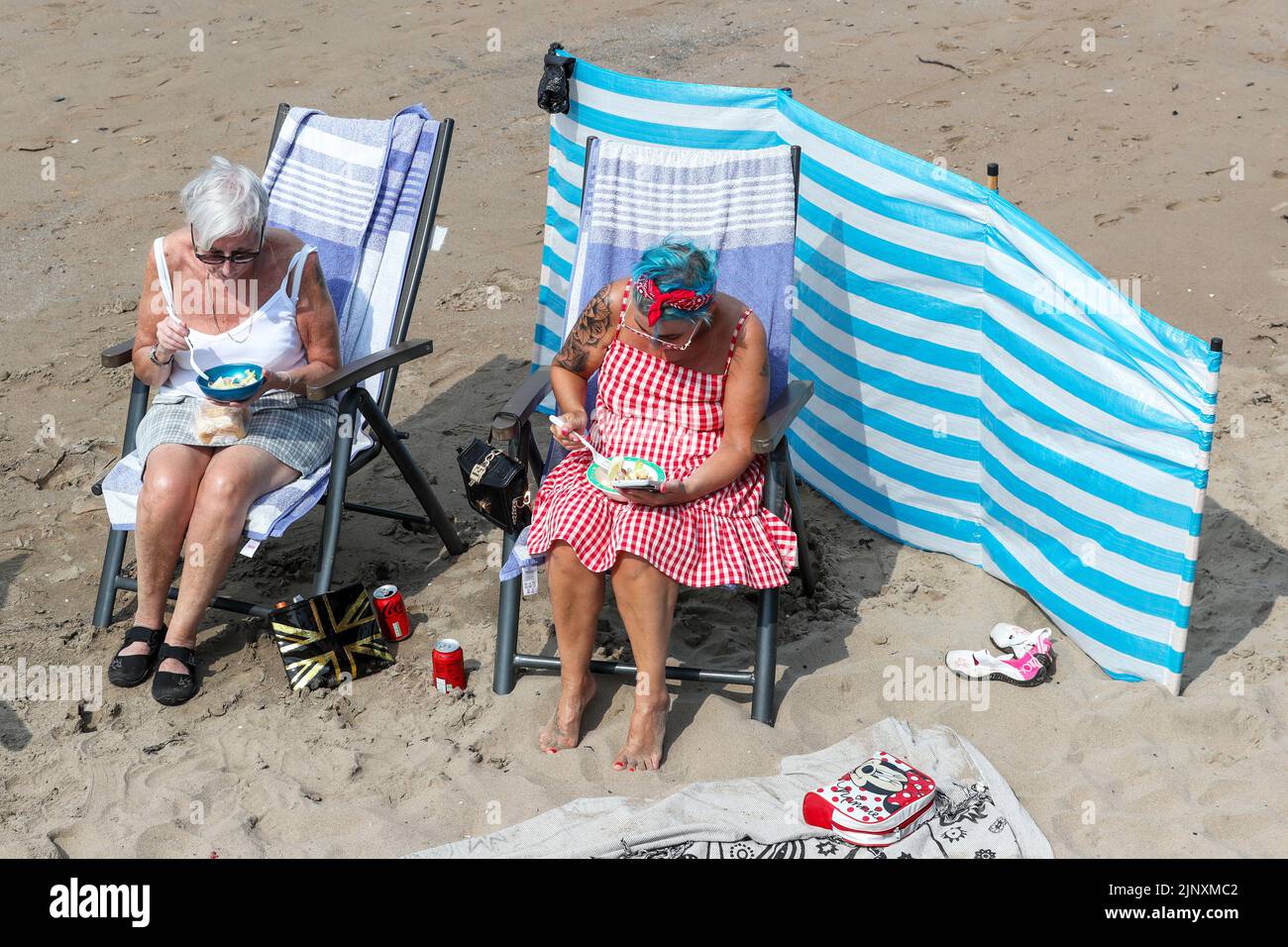 2022 relaxation hi-res stock photography and images - Alamy