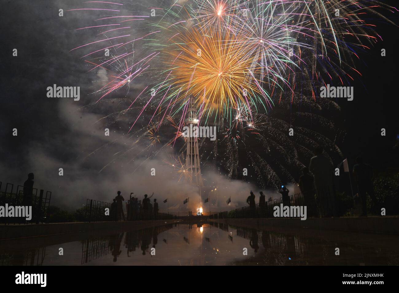 An enthralling wonderful stunning view of fireworks at Minar-e-Pakistan ...