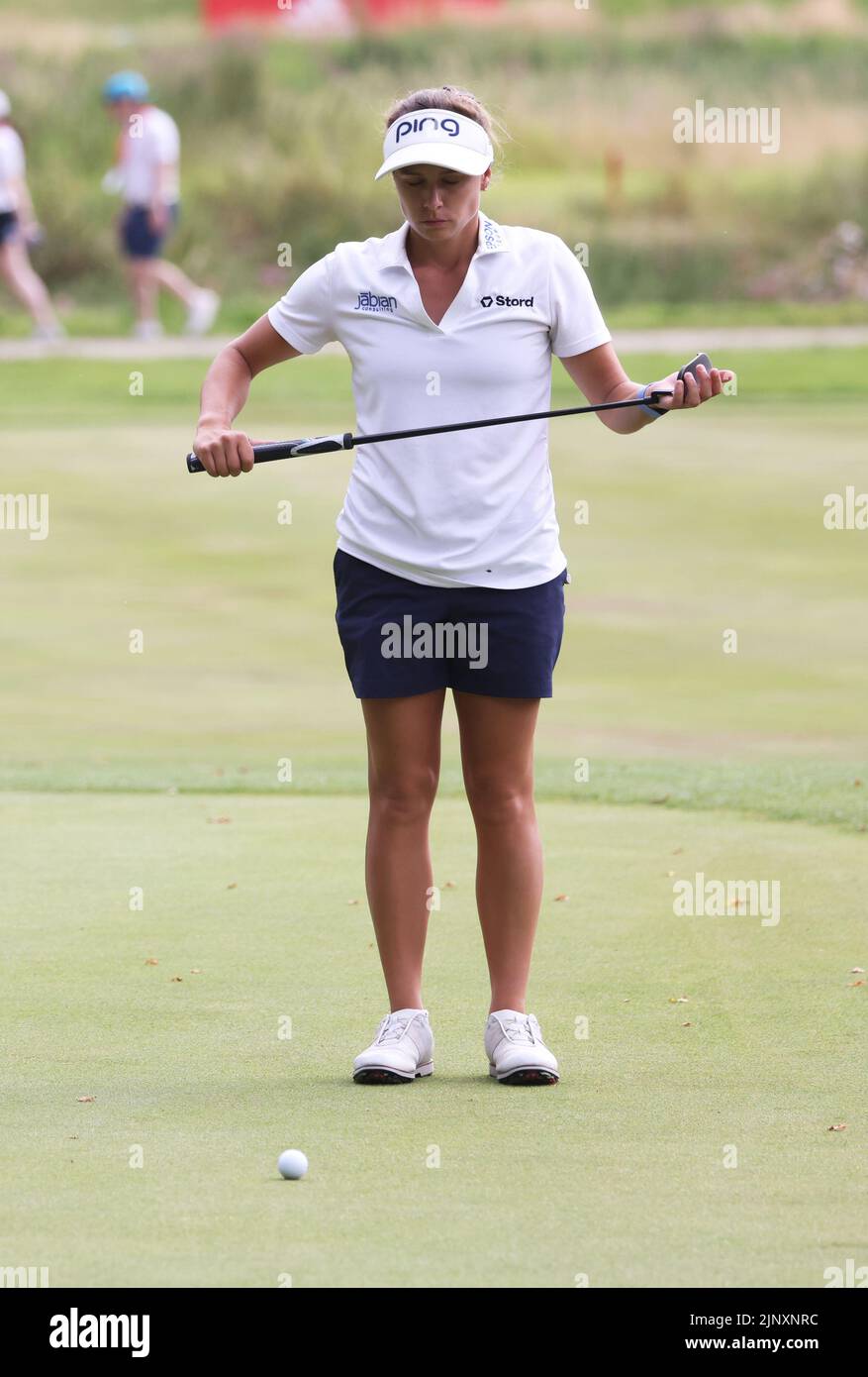 Amanda doherty hi-res stock photography and images - Alamy