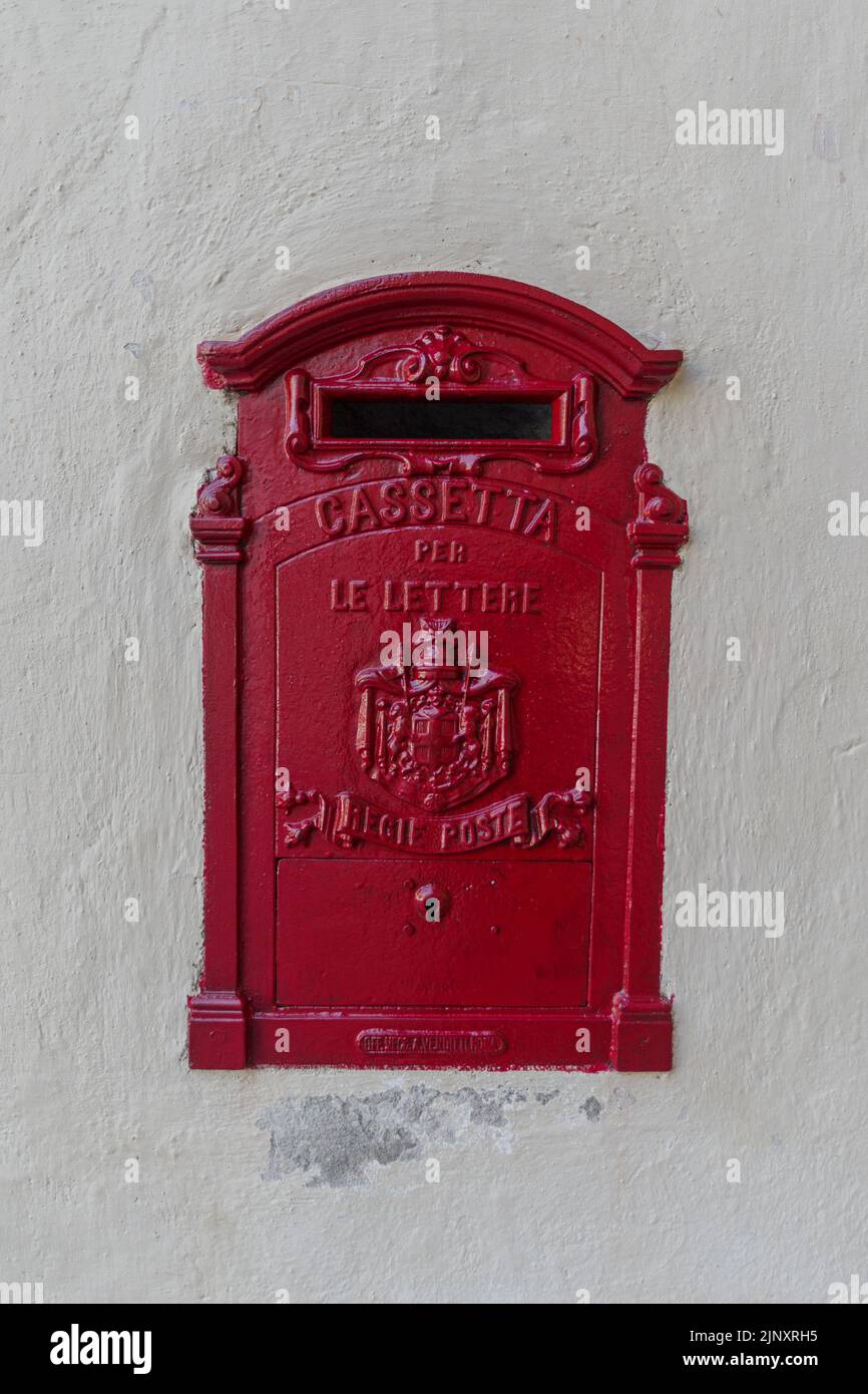 Antique Italian red mailbox, inserted in a white wall Stock Photo - Alamy