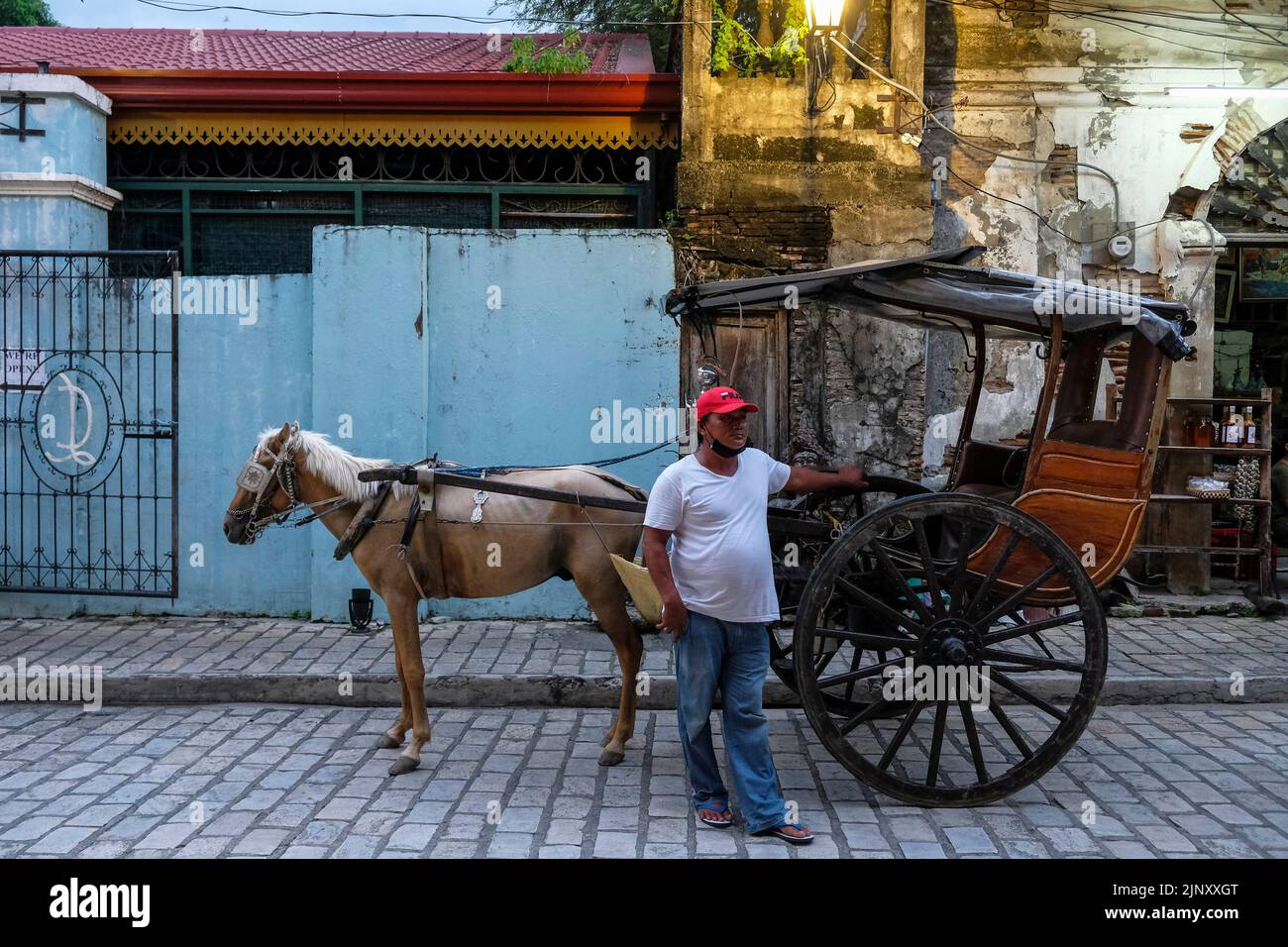 Vigan, Philippines - August 2022: Views of Crisologo street in Vigan ... Vigan, Philippines - August 2022: Views of Crisologo street in Vigan ...