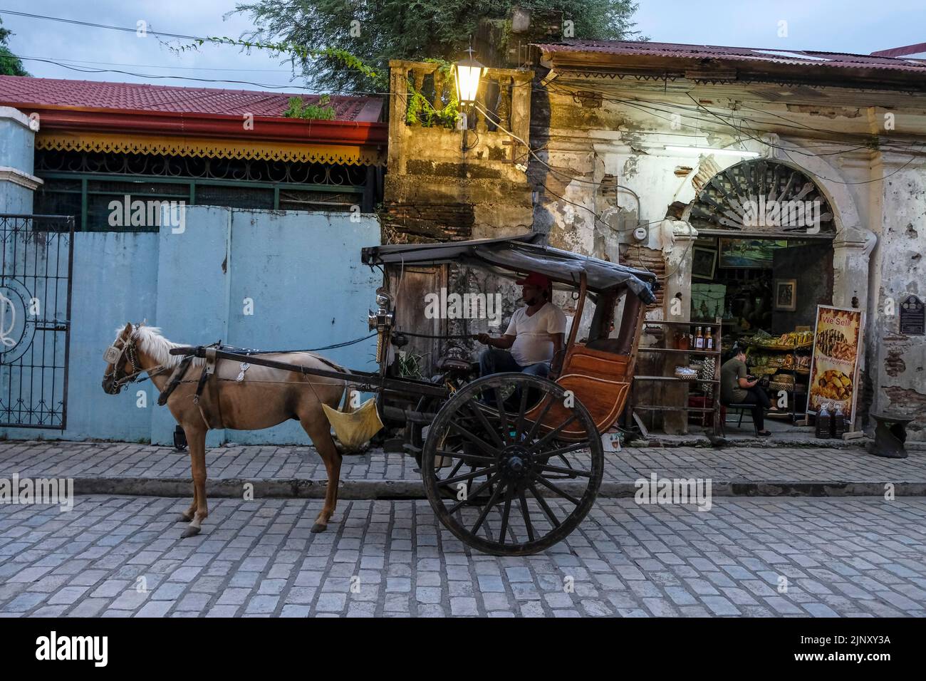 Vigan, Philippines - August 2022: Views of Crisologo street in Vigan ... Vigan, Philippines - August 2022: Views of Crisologo street in Vigan ...