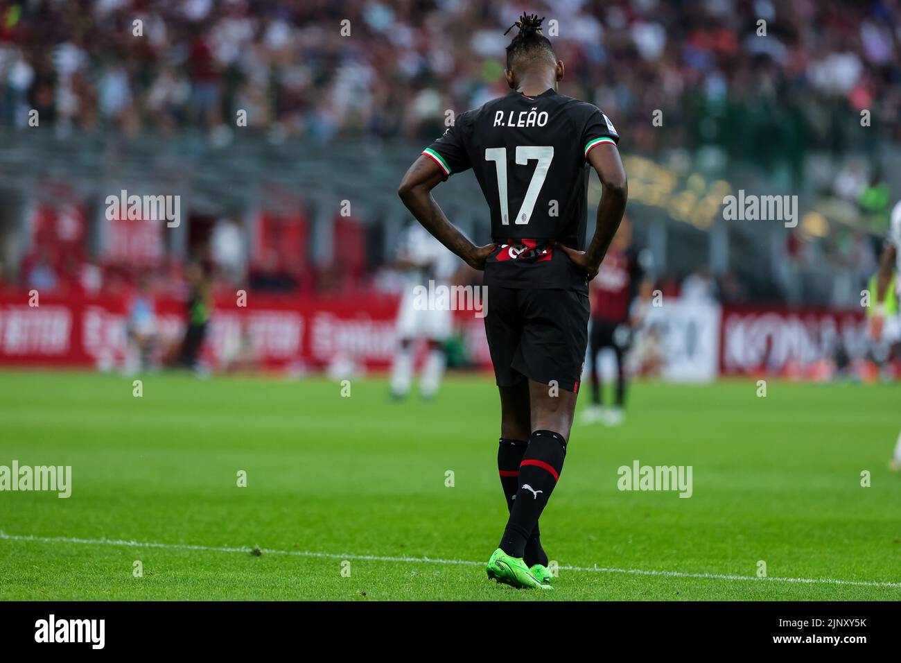 Rafael Leao of AC Milan reacts during the Serie A 2022/23 football ...