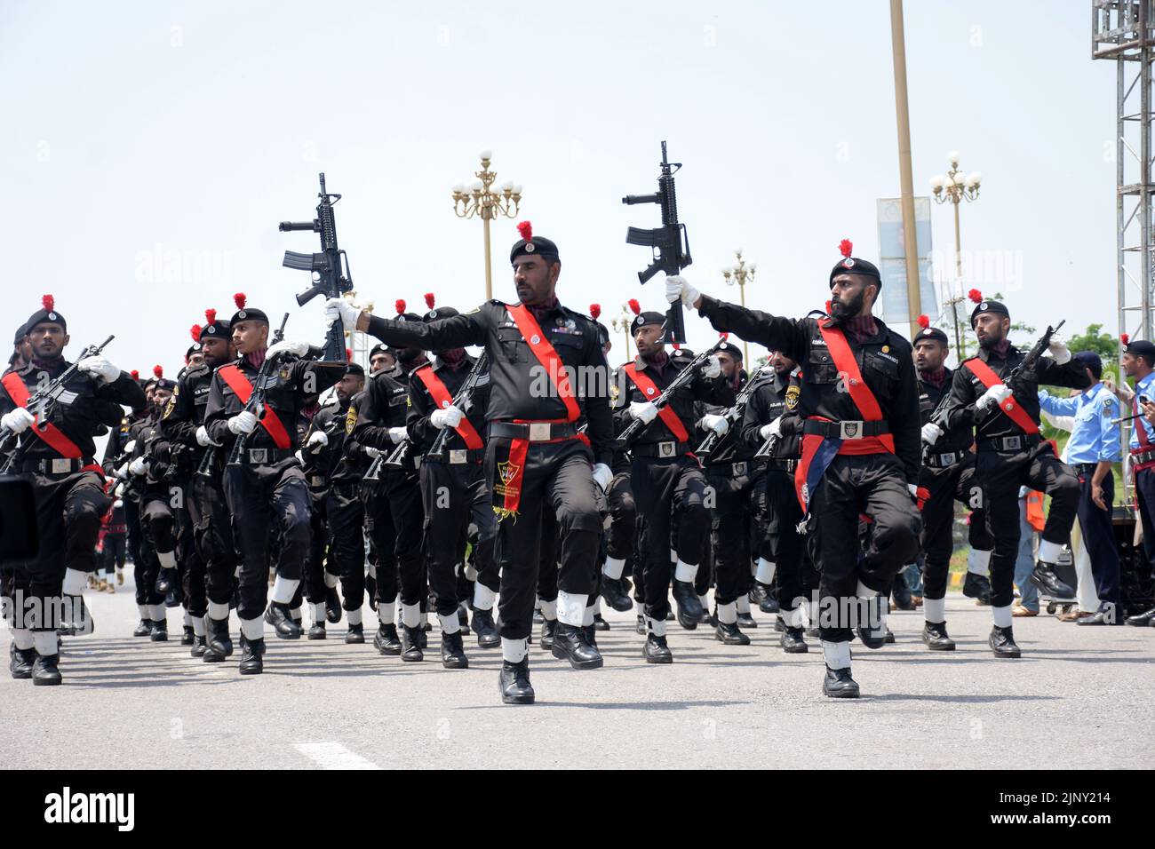 Islamabad, Pakistan. 13th Aug, 2022. Pakistani police force march ...