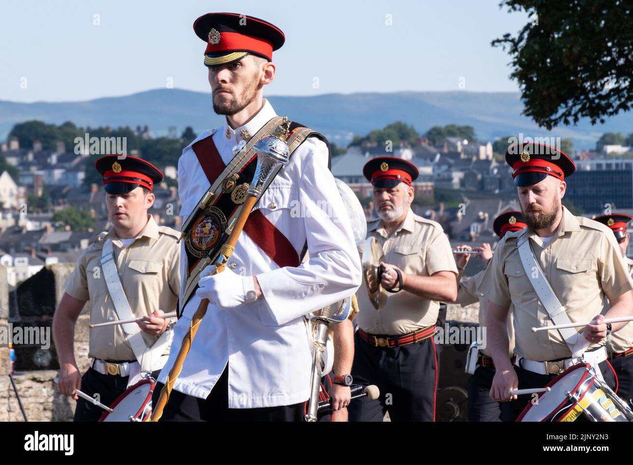 Apprentice boys derry hi-res stock photography and images - Alamy