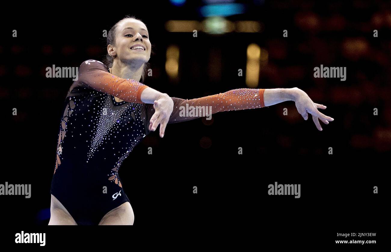 MUNCHEN - Naomi Visser in action during the apparatus final gymnastics ...
