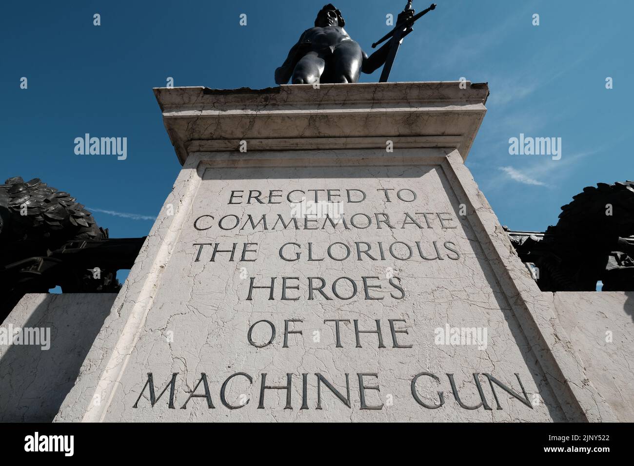 Machine Gunners memorial Stock Photo - Alamy