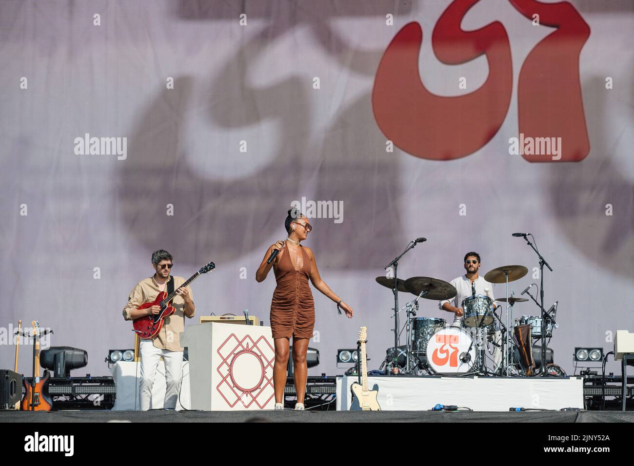 Newquay, Cornwall, UK. 14th August, 2022. Joy Crookes performing on ...