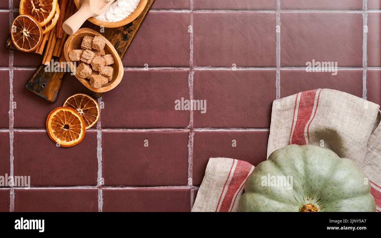 Pumpkin. Autumn food background with cinnamon, nuts and seasonal spices ...