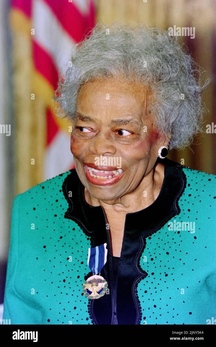 Kelli Mccarty's Instagram, Twitter & Facebook on IDCrawl