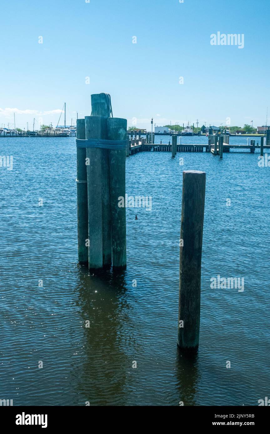 Crabbing boat crisfield md hi-res stock photography and images - Alamy