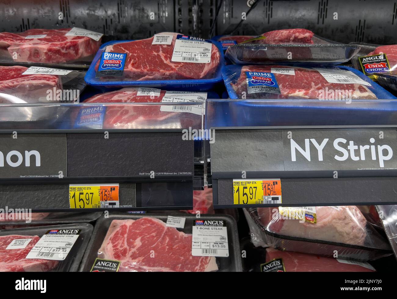 2022 inflation hi-res stock photography and images - Alamy