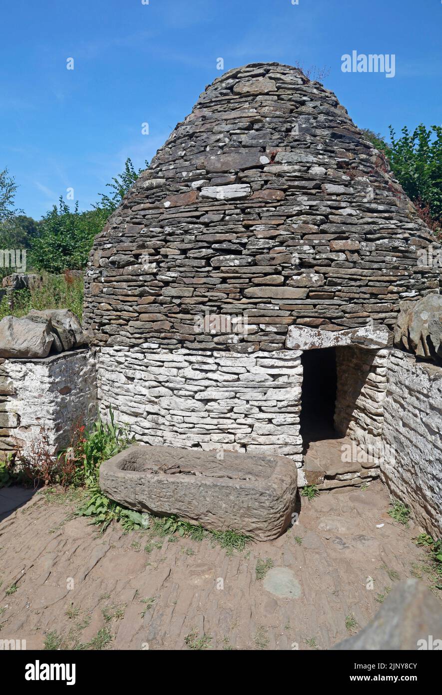 The Pigsty. 19th century round , stone pigsty, St Fagans National ...