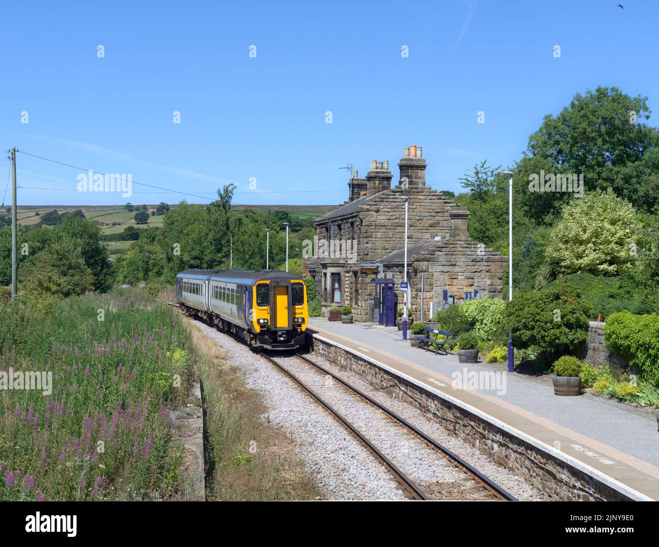 Northern rail class 156 sprinter train calling at the rural Lealholm ...
