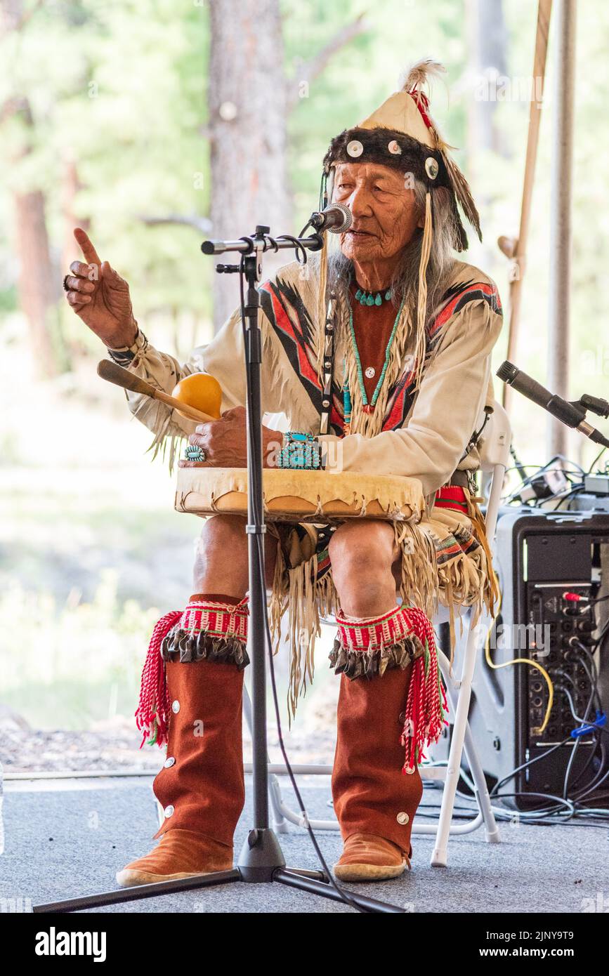 Jones Benally talking at the 70th Annual Navajo Festival of Arts ...