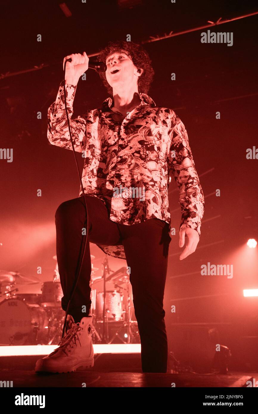 Don broco gig show hi-res stock photography and images - Alamy