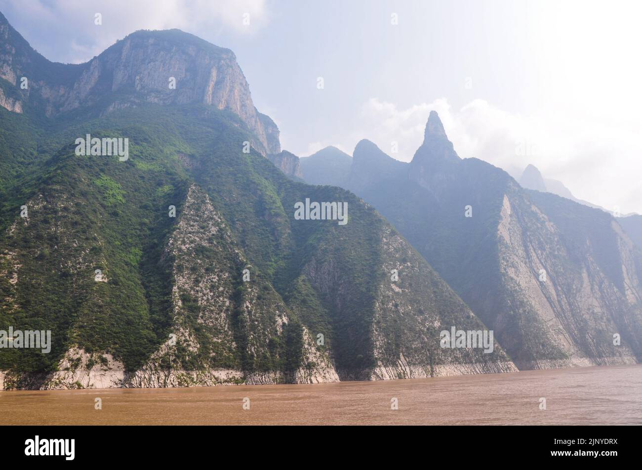Yangtze River Cruise Stock Photo - Alamy