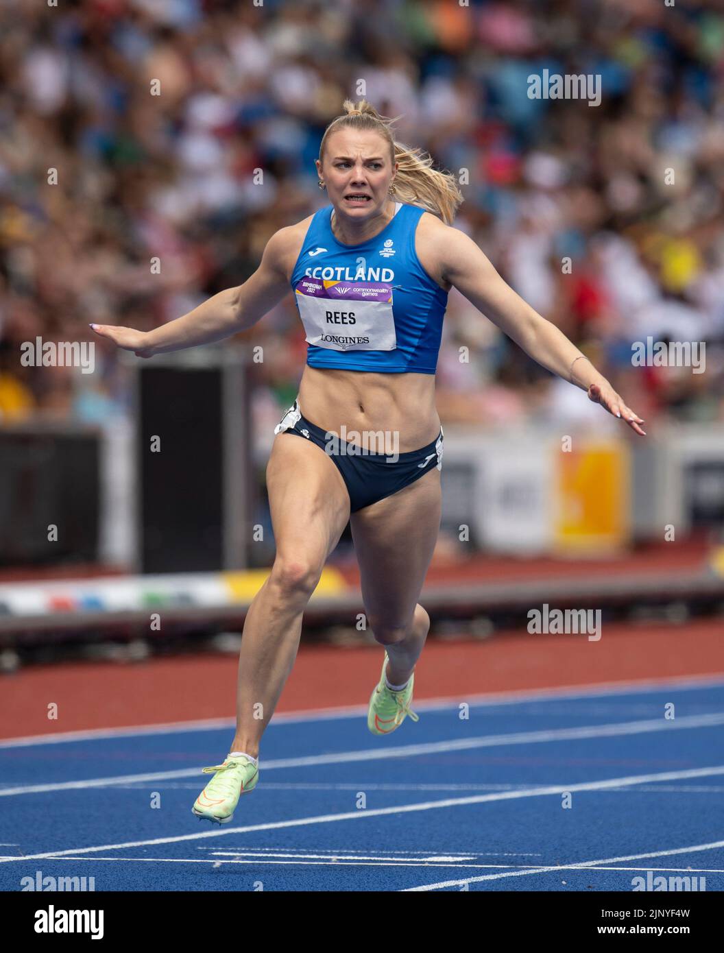 Olympics 100m womens track finish line hi-res stock photography and ...