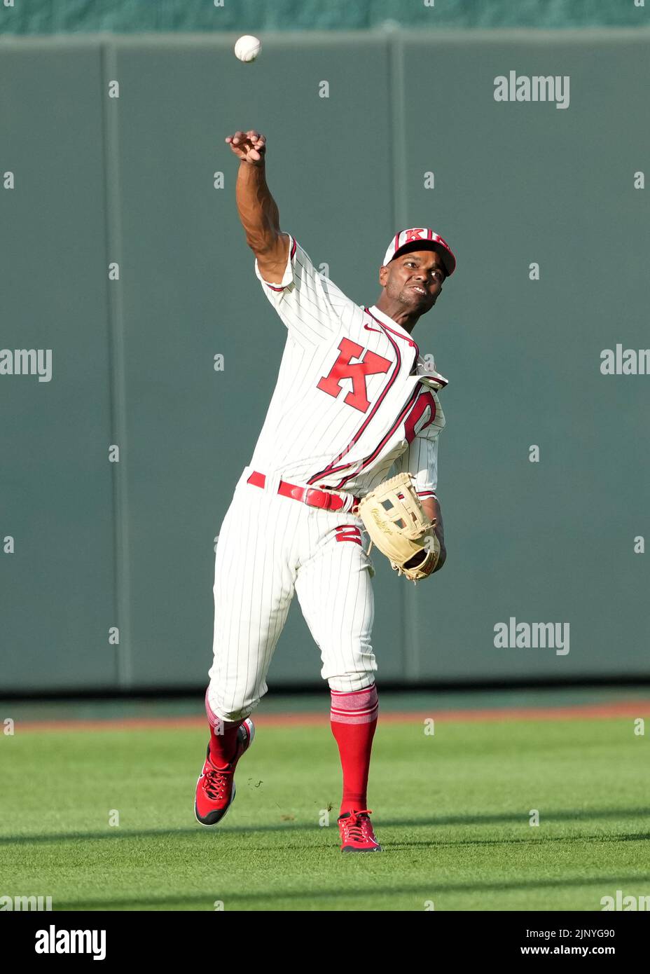 AUG 13, 2022: Kansas City Royals center fielder Michael A. Taylor (2 ...