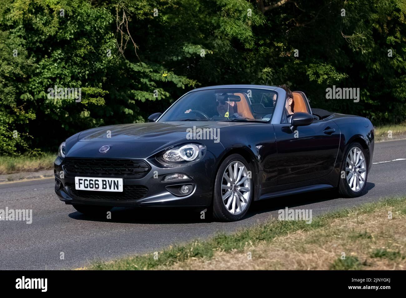 Fiat spider hi-res stock photography and images - Alamy