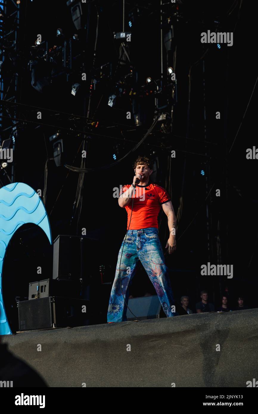 Newquay, Cornwall, UK. 14th August, 2022. Tom Grennan performing on ...