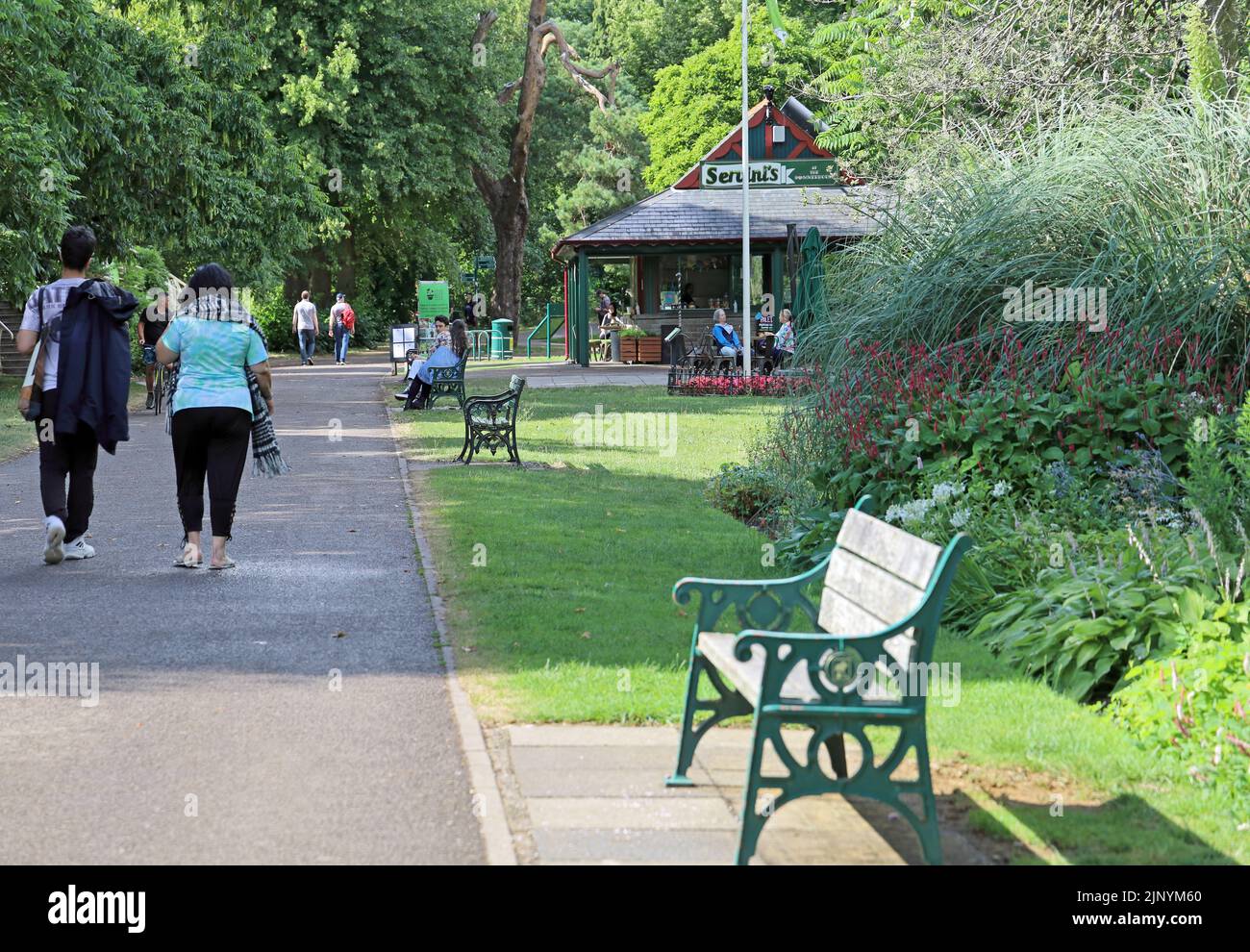 The Summerhouse outdoor cafe. Castle grounds / Bute Park, Cardiff ...