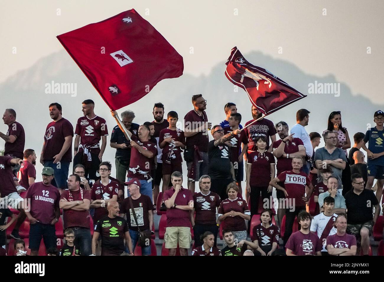 Torino supporters fans hi-res stock photography and images - Alamy