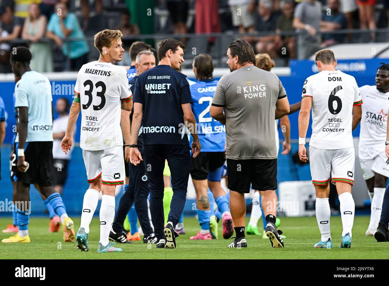 OHL's Mathieu Maertens shows defeat after a soccer match between OHL ...