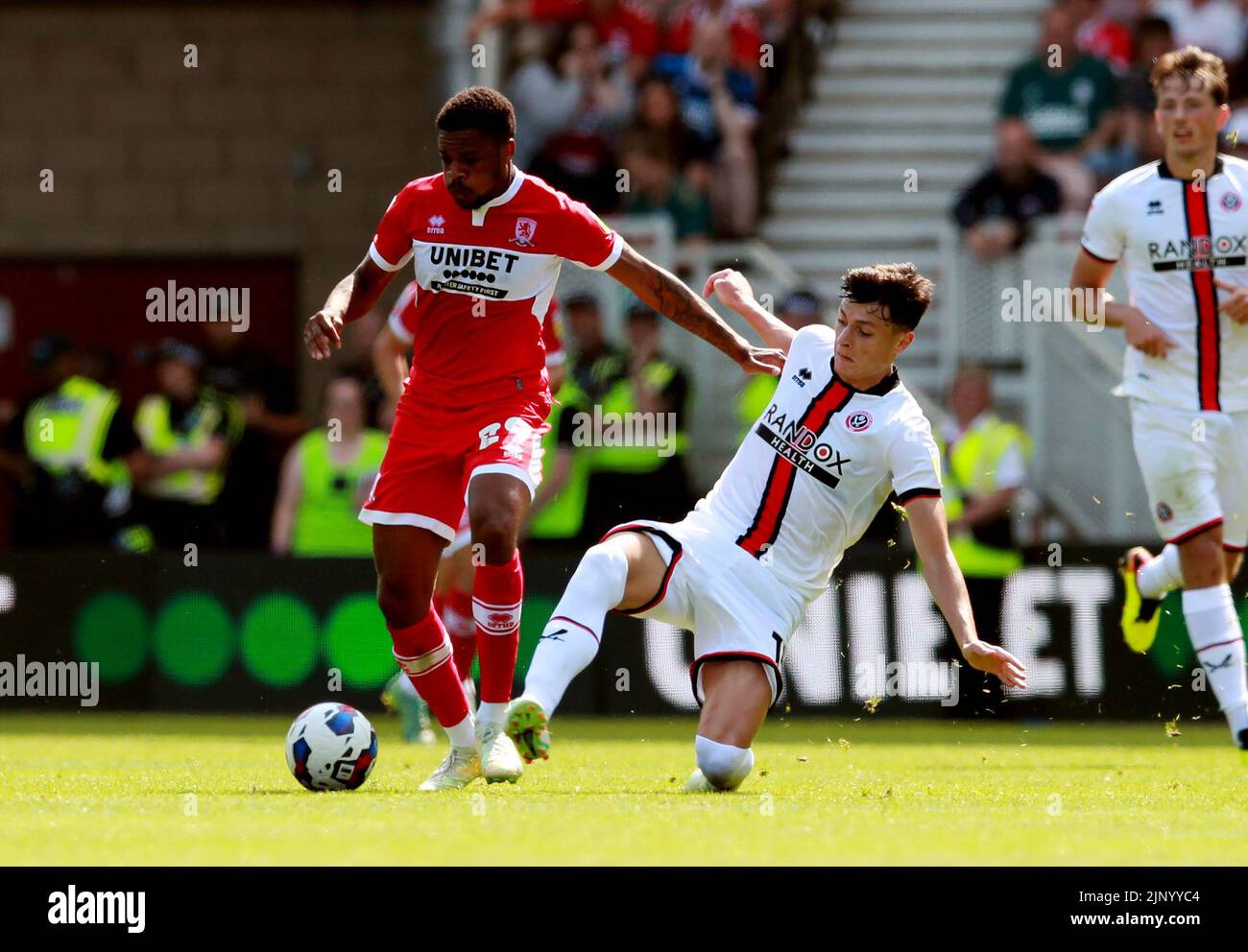 Chuba akpom middlesbrough 2022 hi-res stock photography and images - Alamy