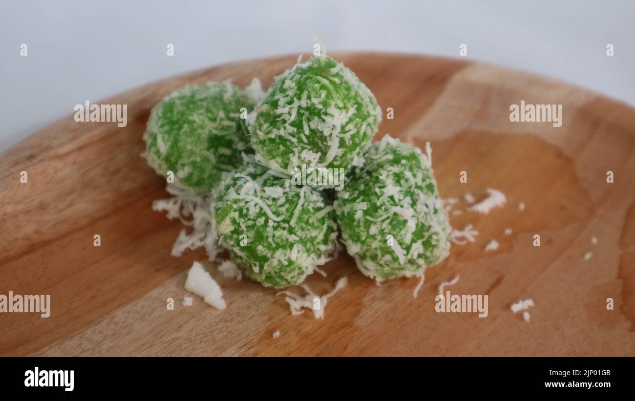 Klepon filling hi-res stock photography and images - Alamy
